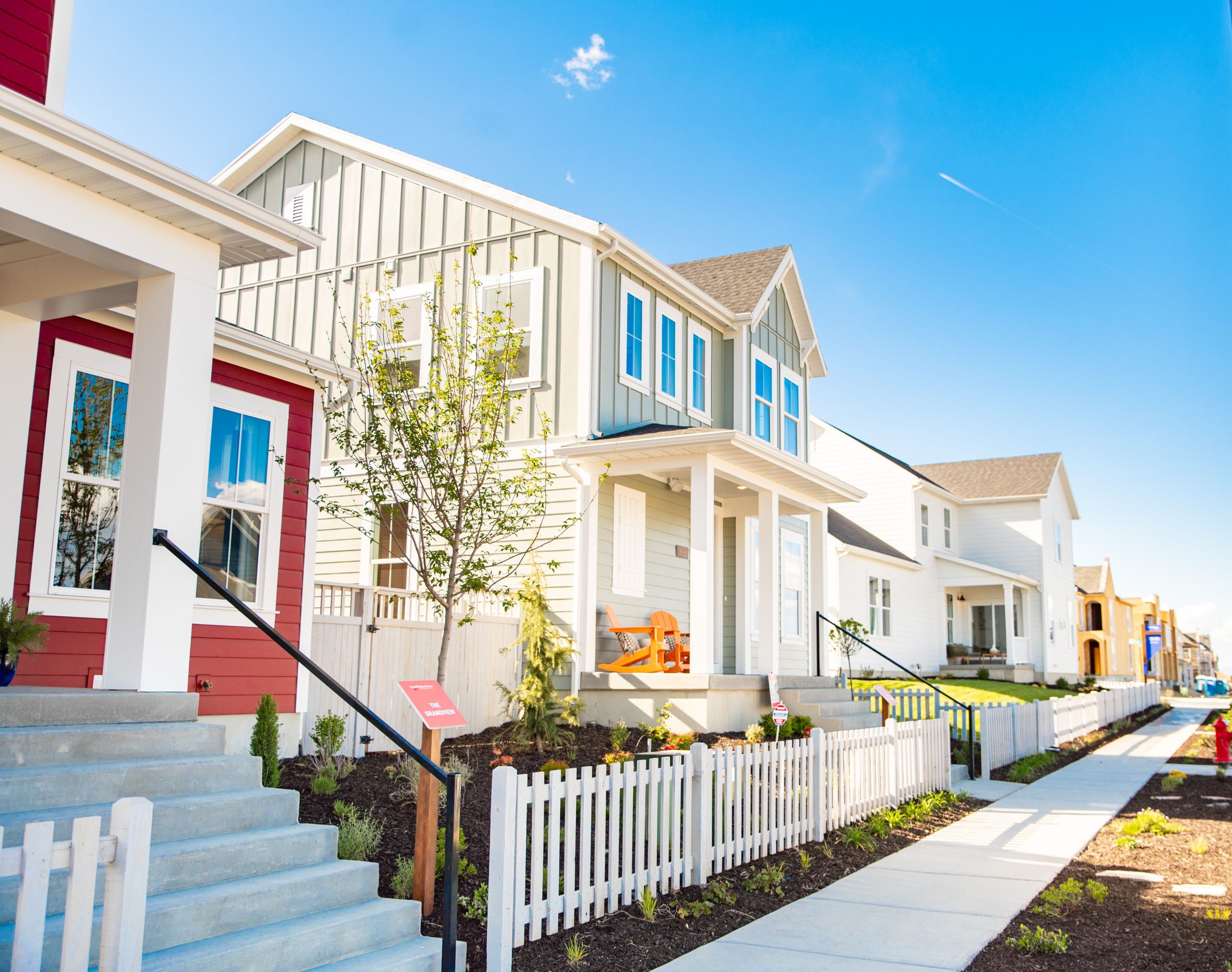 Your Homebuying Guide: Townhomes vs. Single-Family Homes - Daybreak ...